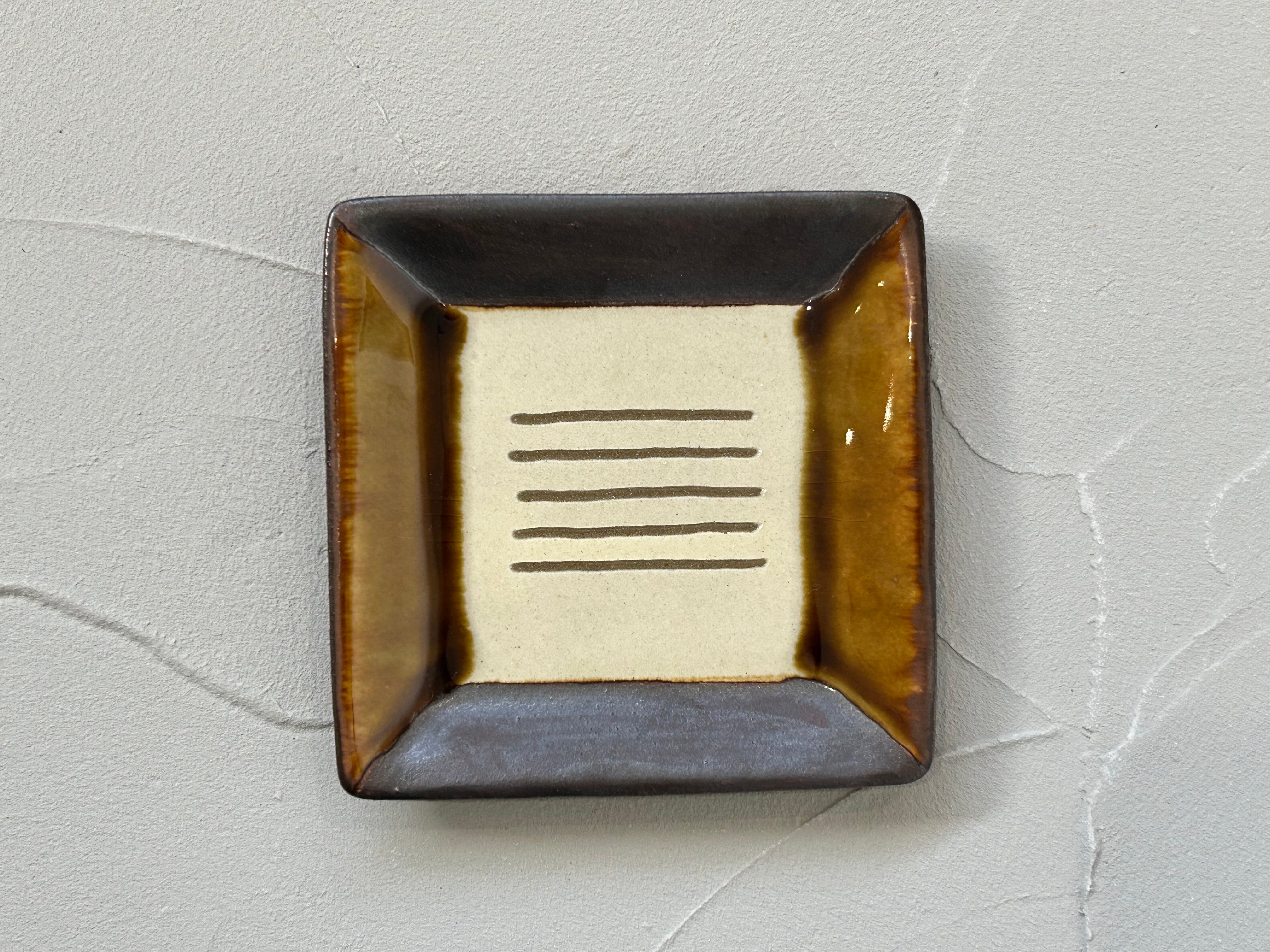 【一翠窯】 issui pottery 正方皿 小 テレビ/HK00197 – ジェネラルストア 百代